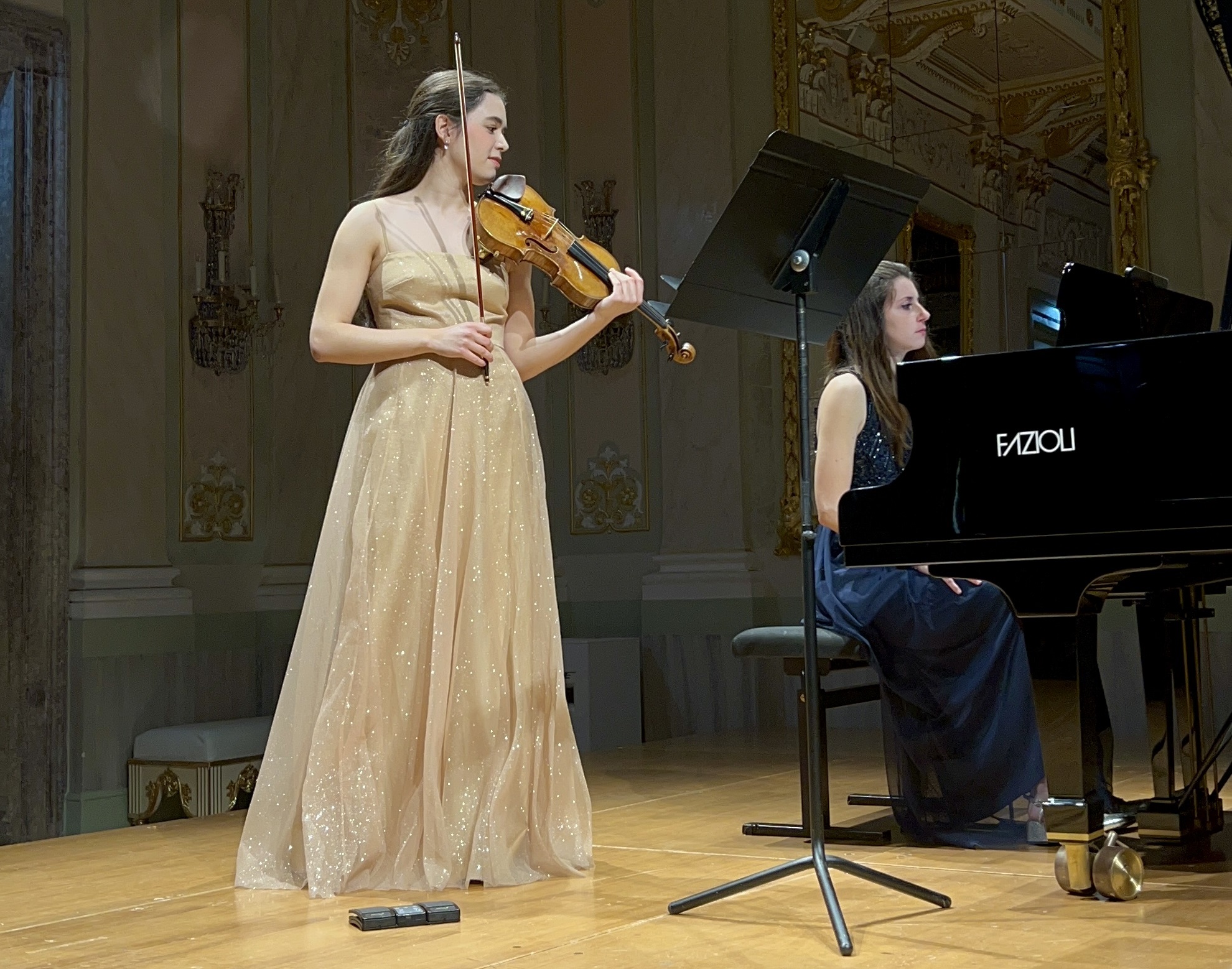 La violinista Lucilla Rose Mariotti vincitrice del Premio Daniele Gay ...